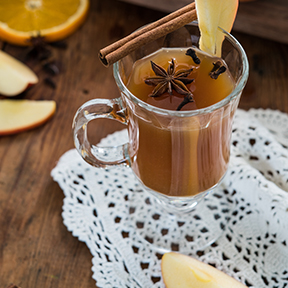 Maple-Apple Hot Toddy Stevia Recipe | In The Raw® Sweeteners